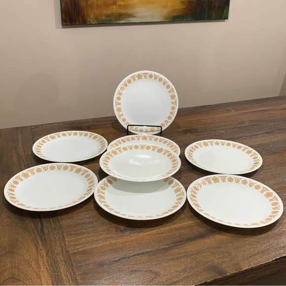 Corelle | Dining | Vintage Corelle Butterfly Gold Dinner Plates Set Of ...